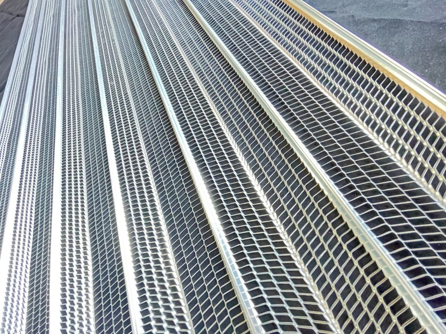 Treillis Rainuré Galvanisé (Lattis métalliques Nervurés) - Arma ...